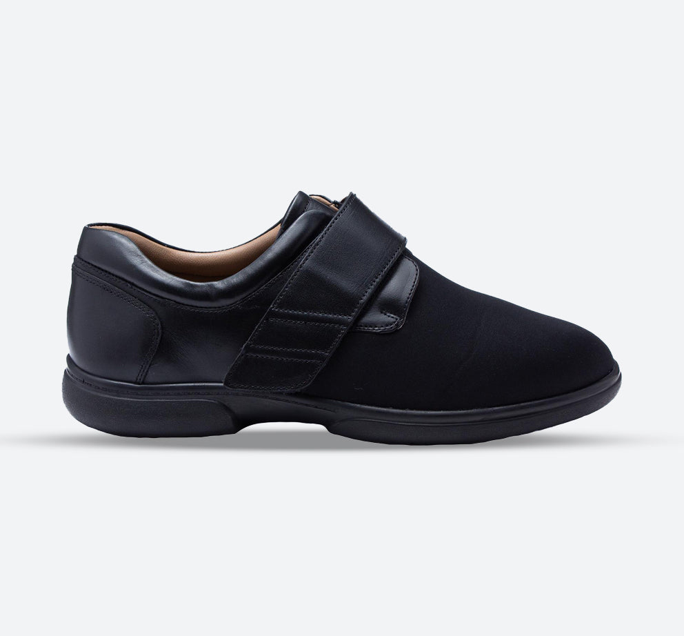 Mens Wide Fit Tredd Well Samuel Shoes | Tredd Well | Wide Fit Shoes ...
