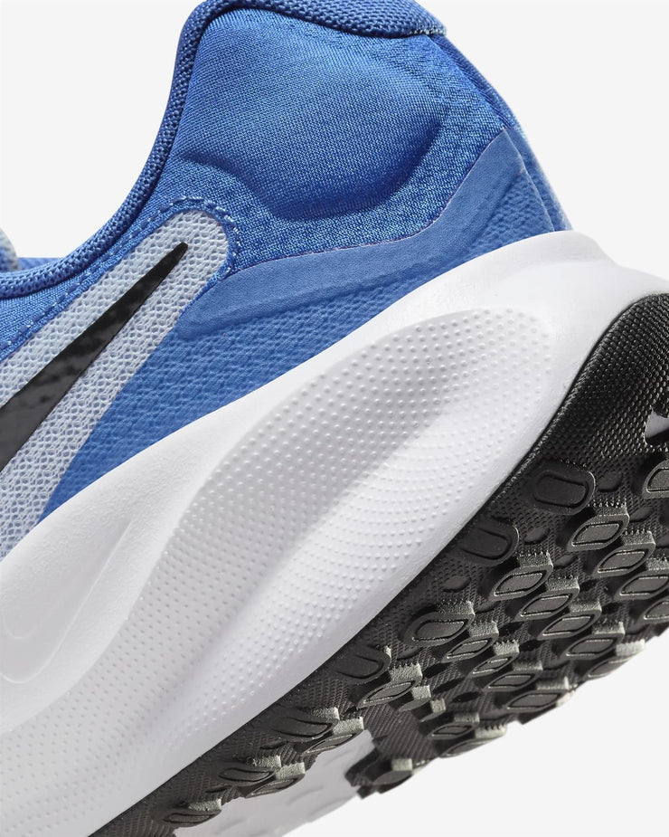 Men's Wide Fit Nike FB8501-402 Revolution 7 Running Trainers | Nike ...