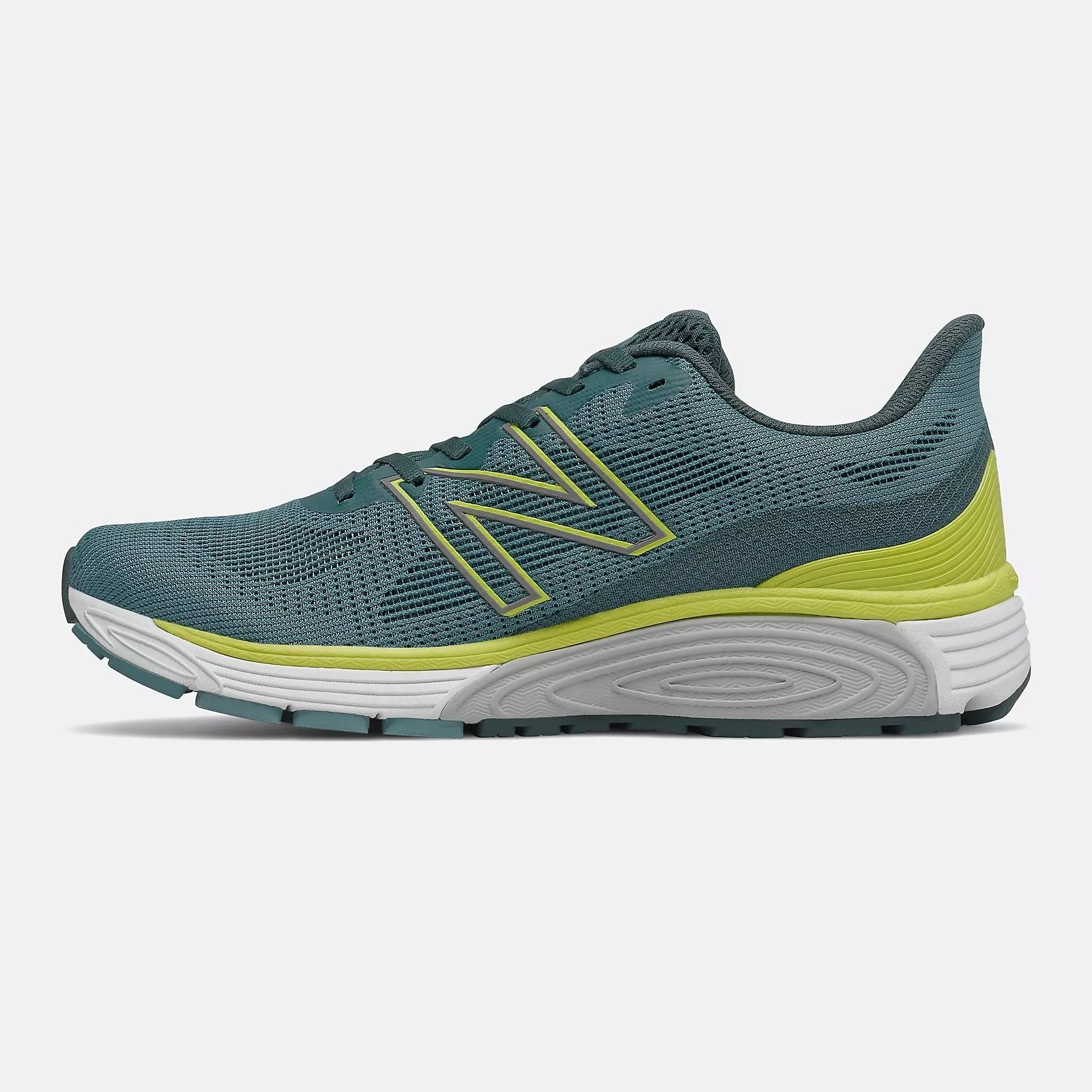 Men's Wide Fit New Balance MVYGO Vaygo Running Trainers | New Balance ...